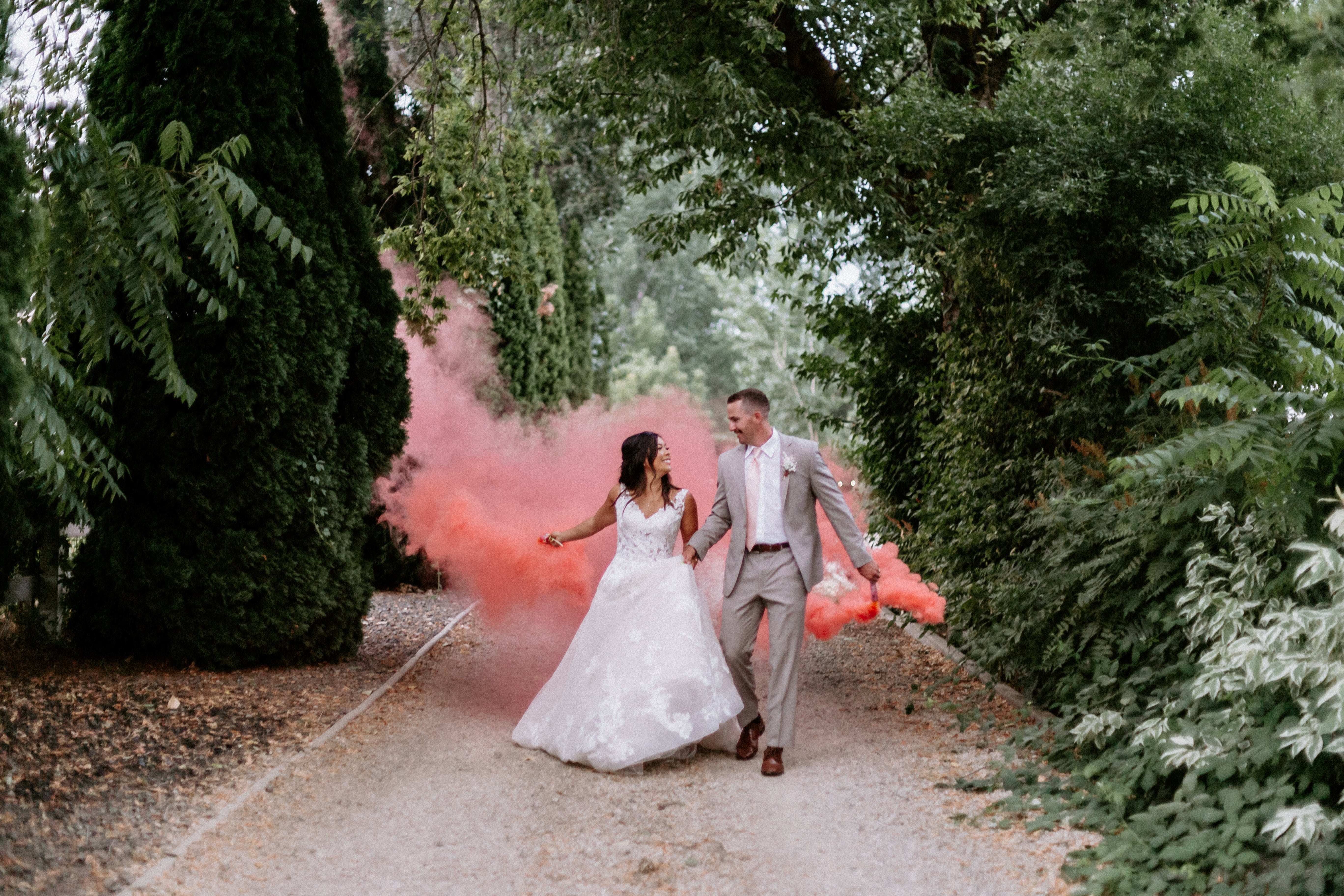 Utah Smoke Bombs-The One and Only-The Original – Smoke Invasion